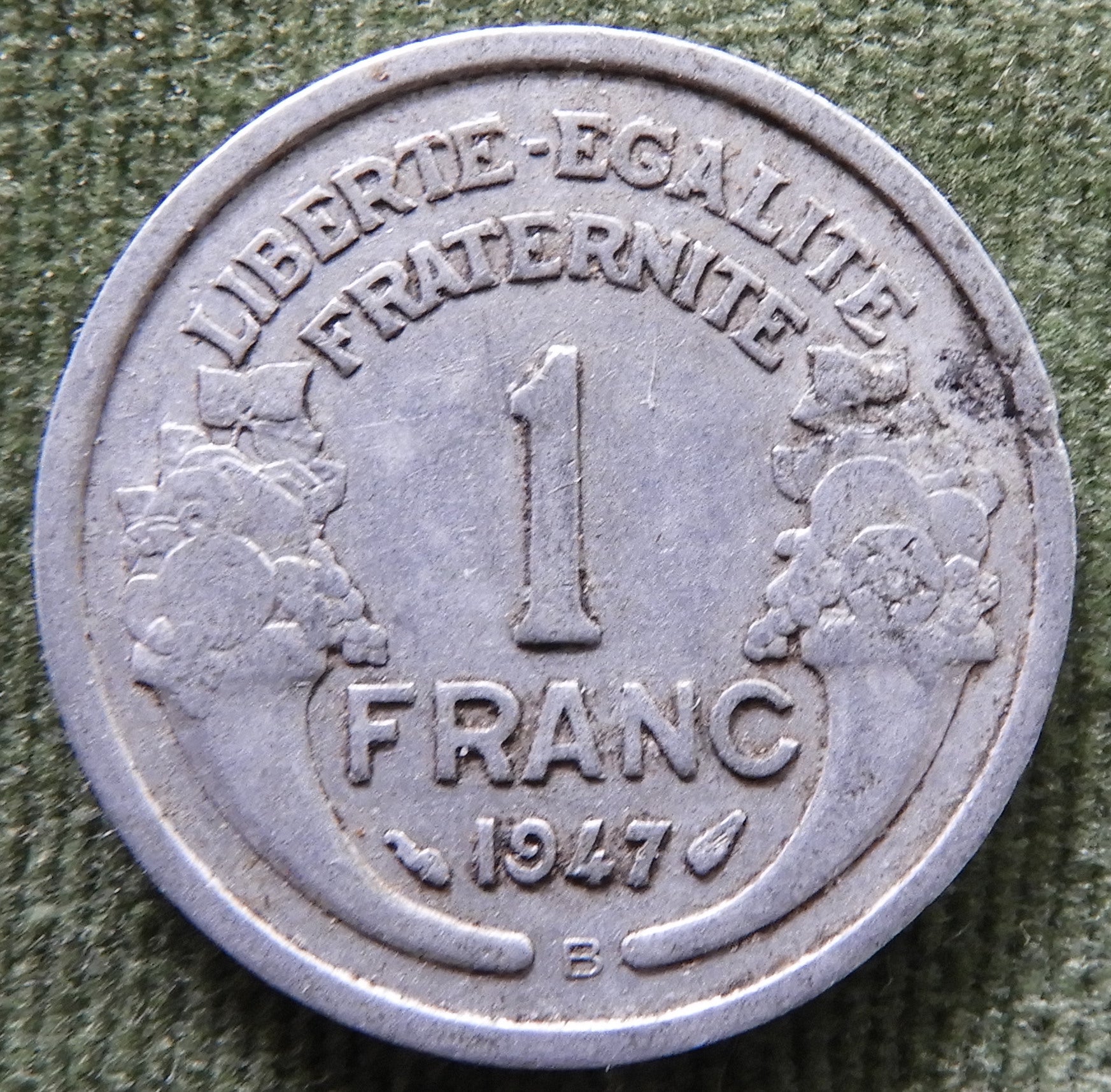 French 1947 B 1 Franc Coin - Circulated – Gumnut Antiques