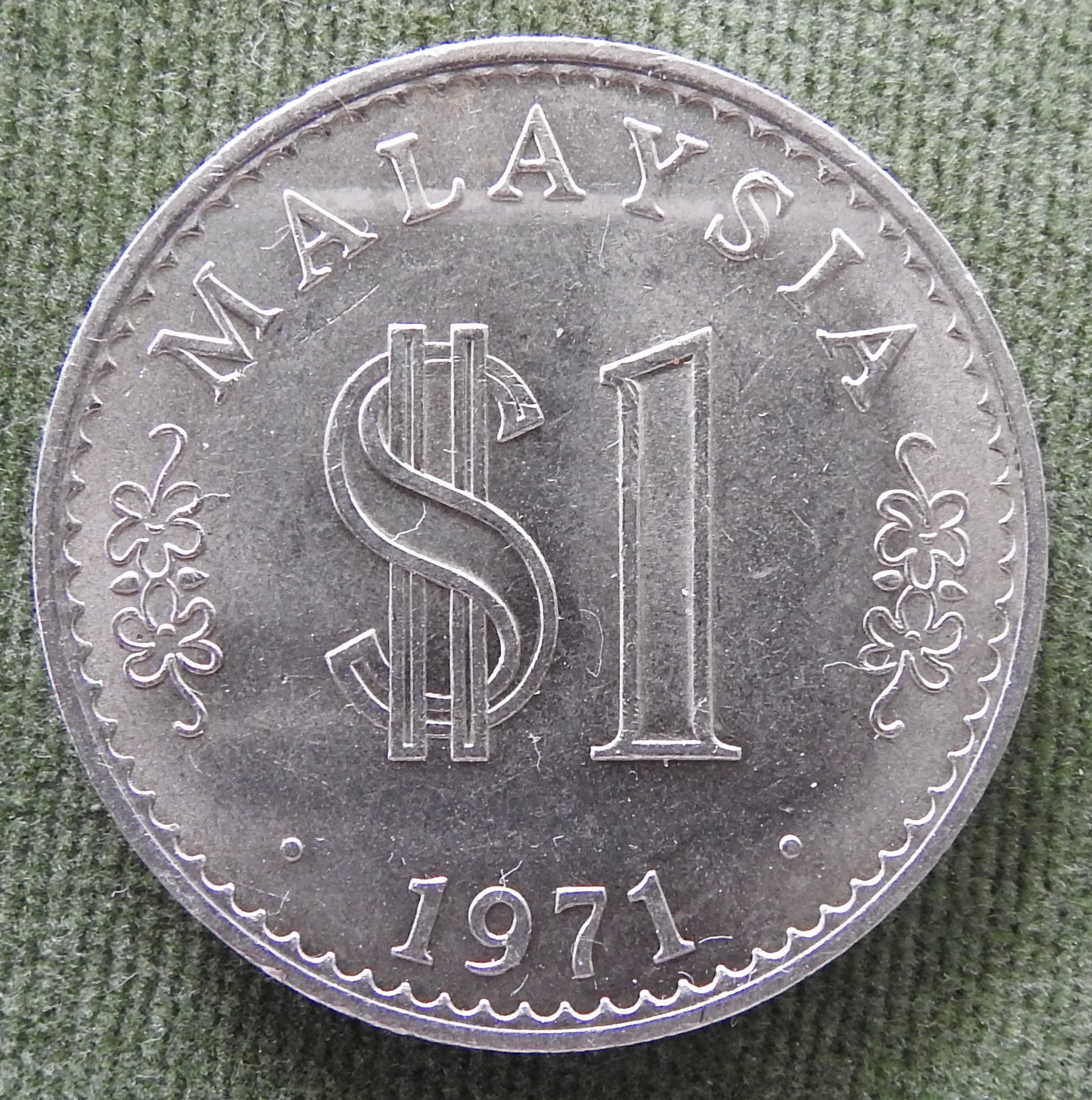 Malaysia 1971 1 Ringgit Coin Parliament House – Gumnut Antiques