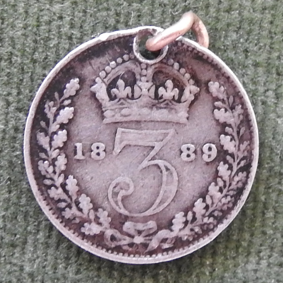 GB British UK English 1889 Threepence Queen Victoria Coin - Veiled Hea ...